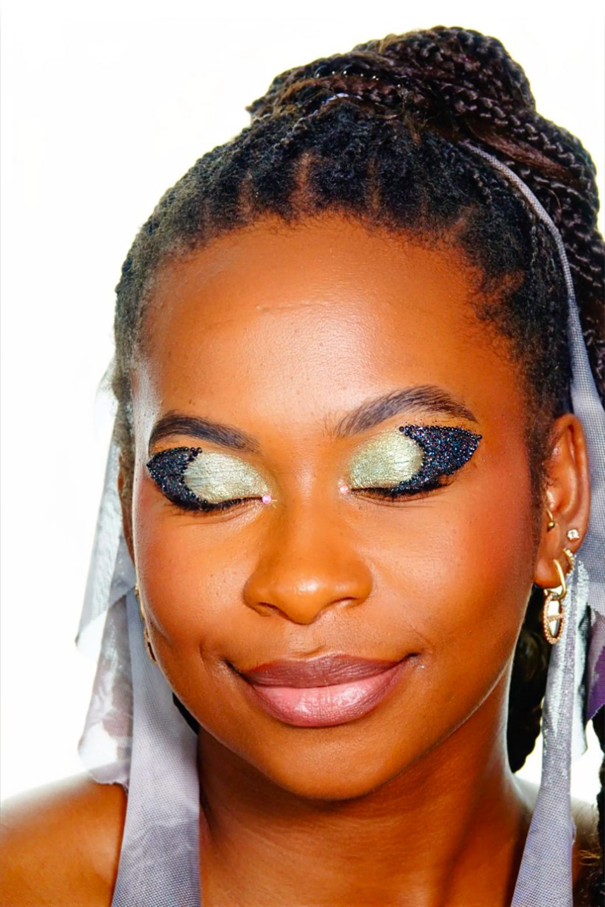 Paillettes Mercredisco : maquillage années 80 & 90 | Adz Beauty